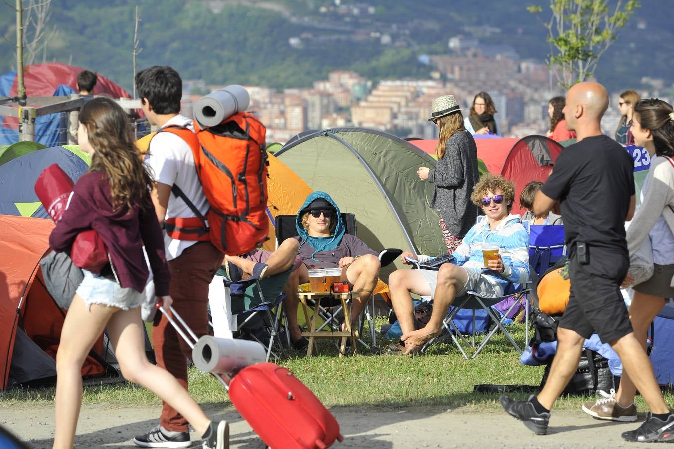 Kobetamendi ya acoge a los festivaleros - elcorreo.com
