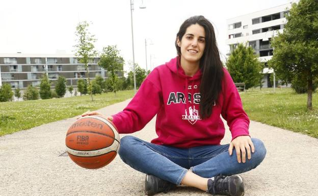 Laura Pardo: «Siempre pretendo sumar para el equipo» | El Correo