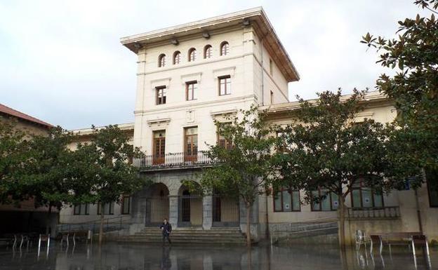 El pleno de Ugao pone cara a las concejalías de la nueva legislatura ...