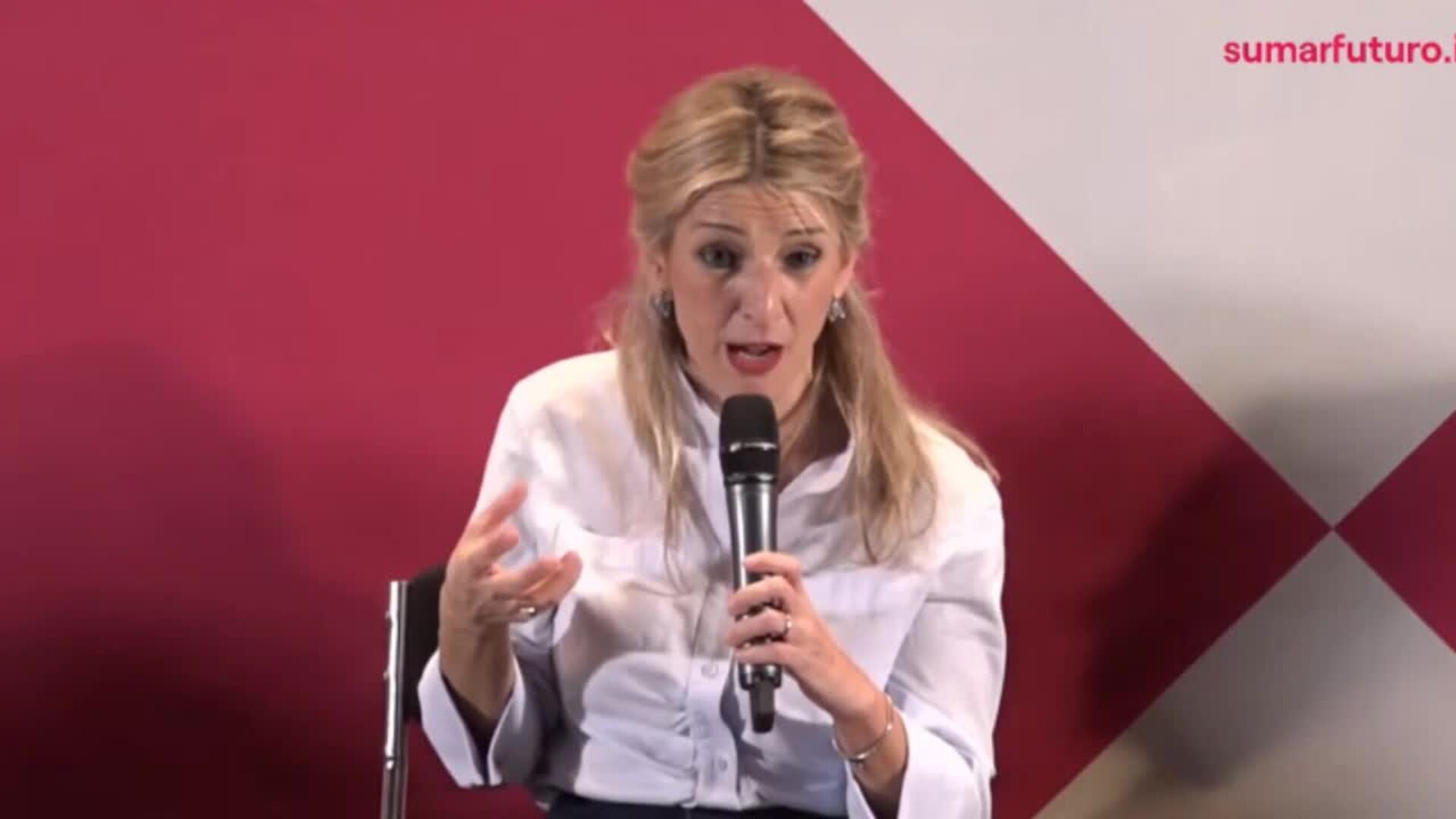 Díaz bromea sobre cuándo será candidata con Sumar: Díaz bromea sobre cuándo será candidata con Sumar: