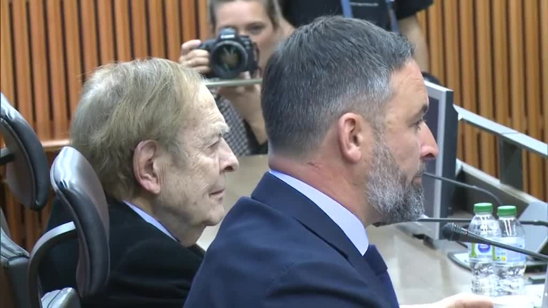 Abascal y Tamames coinciden en que la moción es útil porque "no hay ...