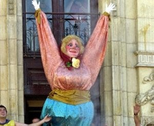 El equipo de Punto Radio se rinde a Marijaia desde el hotel Carlton ...